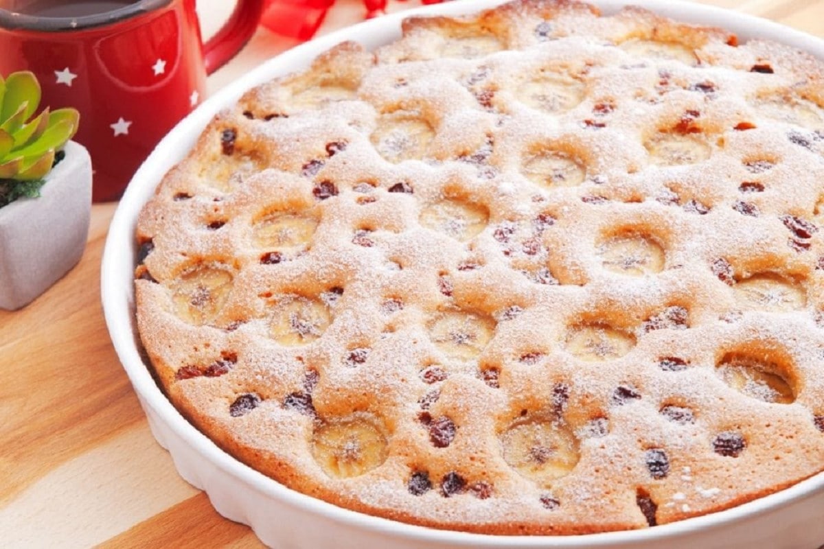 15 Awesome Cakes To Make In August - What Kate Baked