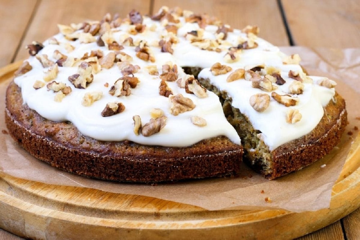 15 Easy Courgette Cake Recipes - What Kate Baked