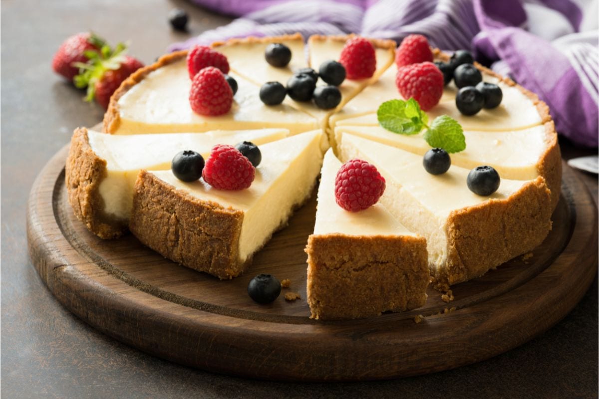 How To Decorate A Cheesecake - What Kate Baked
